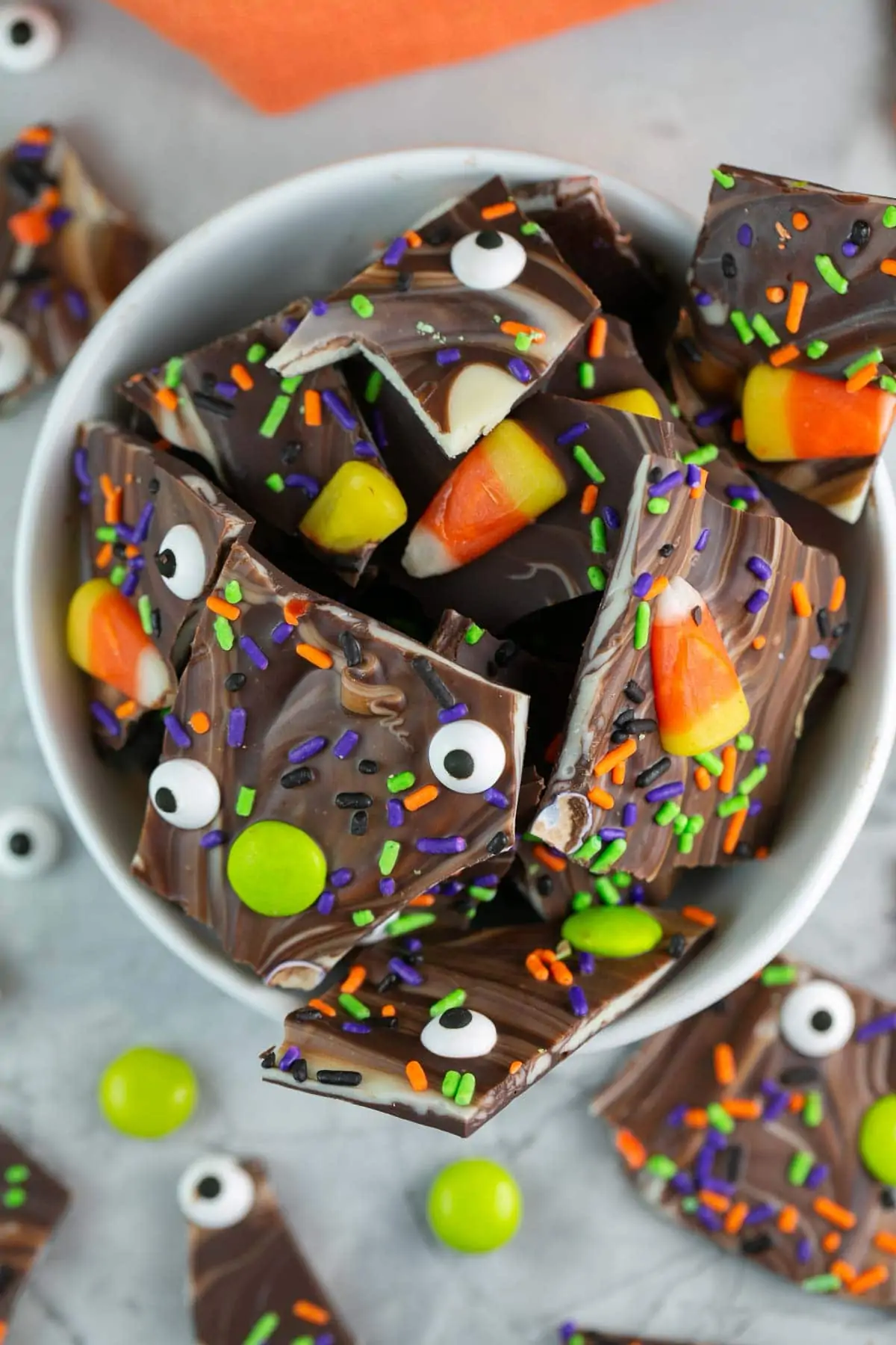Halloween Boo Bark | Bunsen Burner Bakery